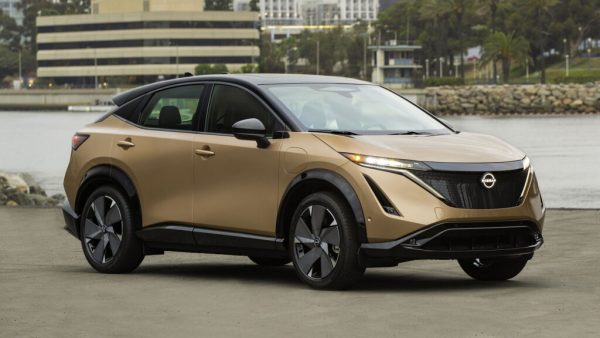 The NACS EV Charging Plug from Tesla will be used by Nissan in 2025 ...